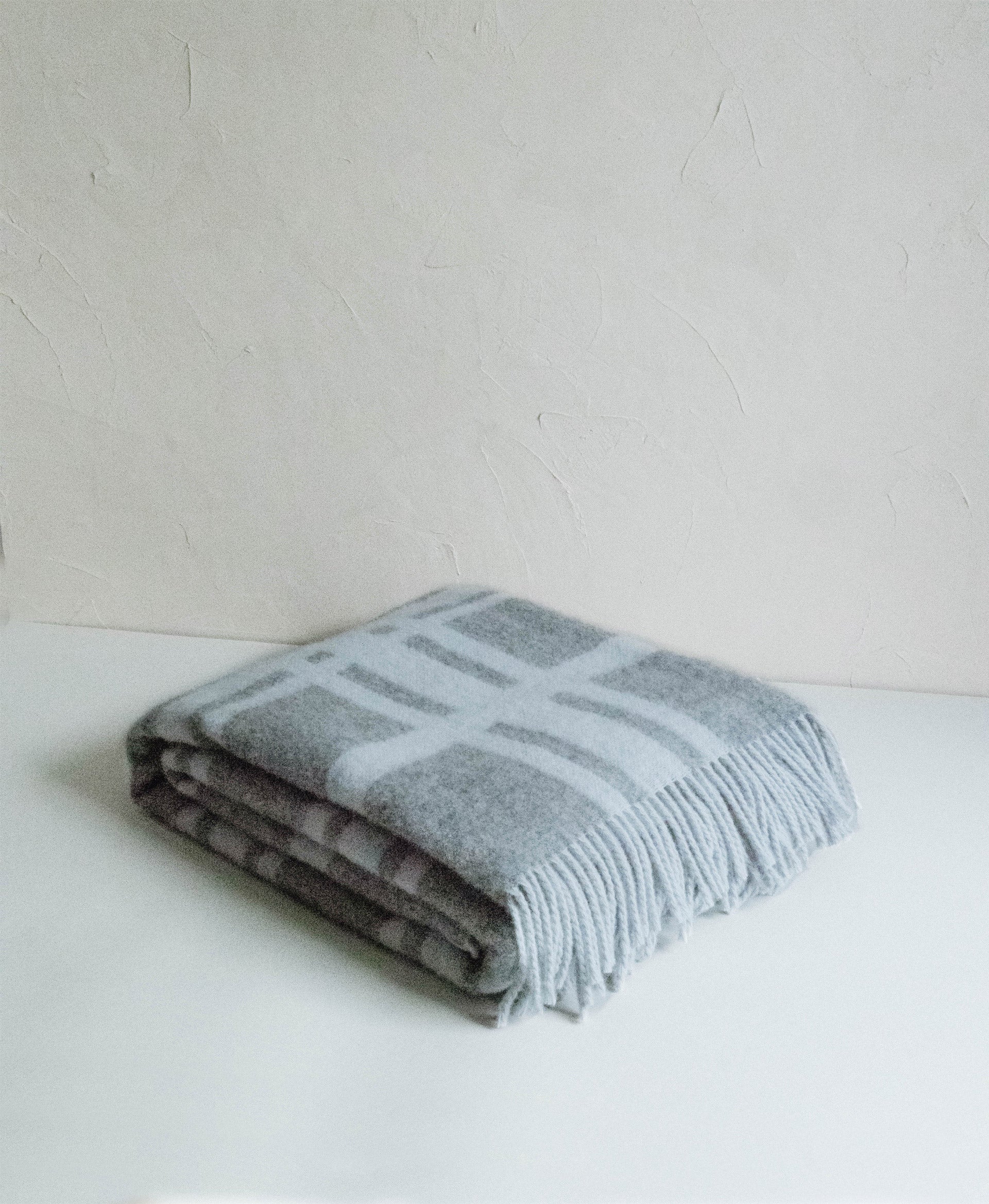 CHECK Grey – Forestry Wool